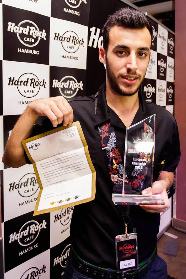 Alin Tudor, cel mai bun barman Hard Rock Cafe din Europa