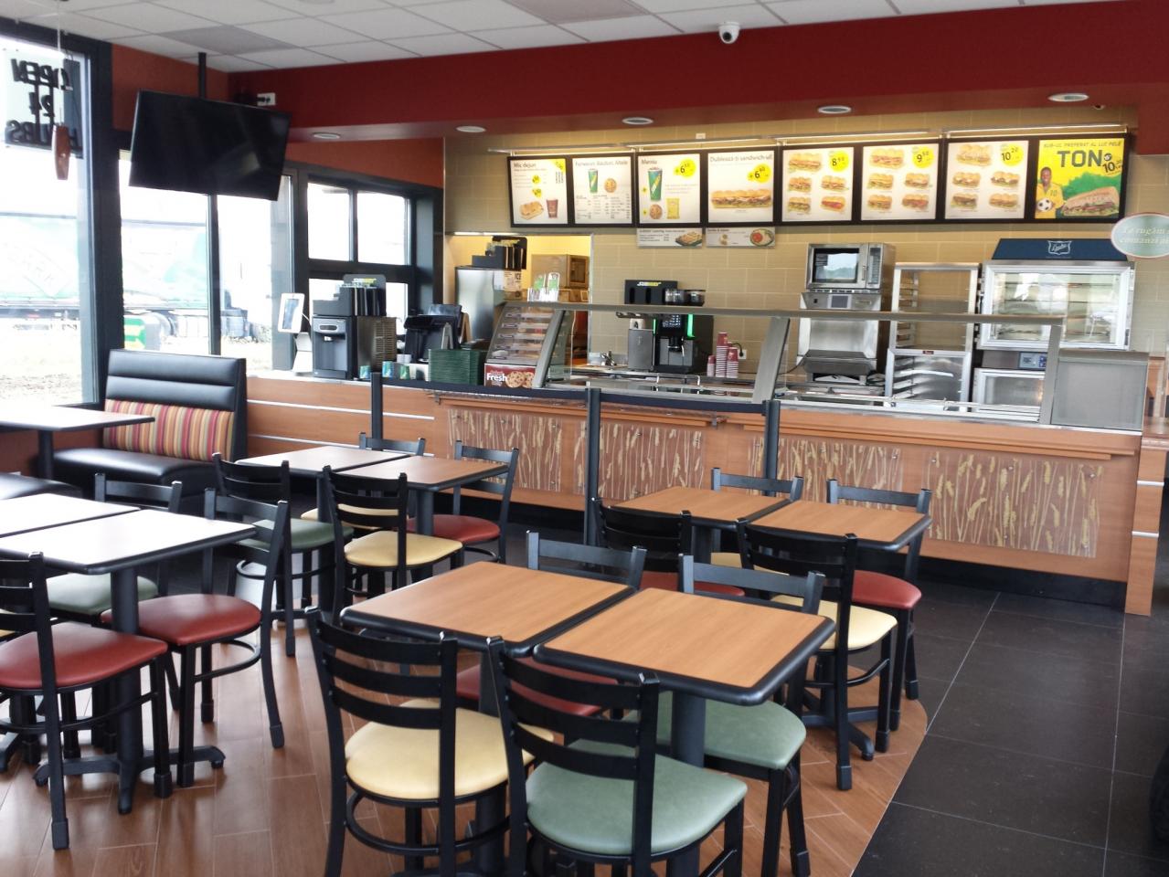 SUBWAY® deschide primul restaurant drive-thru din România